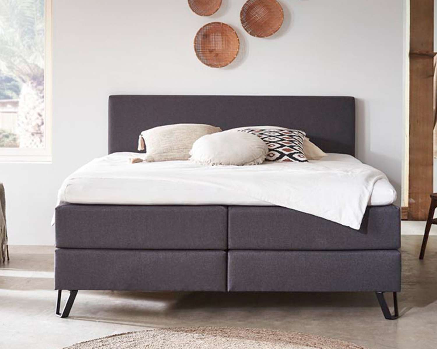 Complete boxspring met hoofdbord, kies zelf het gewenste comfort en de ...